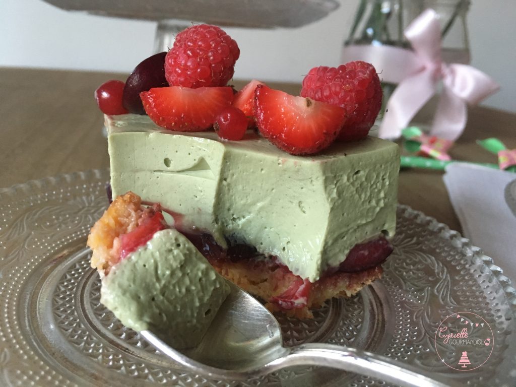 Cheesecake Matcha Fruits Rouges sans cuisson – Cyrielle Gourmandise